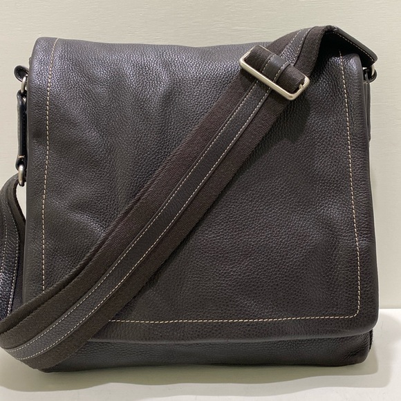 Levenger | Bags | Levenger Bomber Jacket Brown Pebbled Leather Mens ...